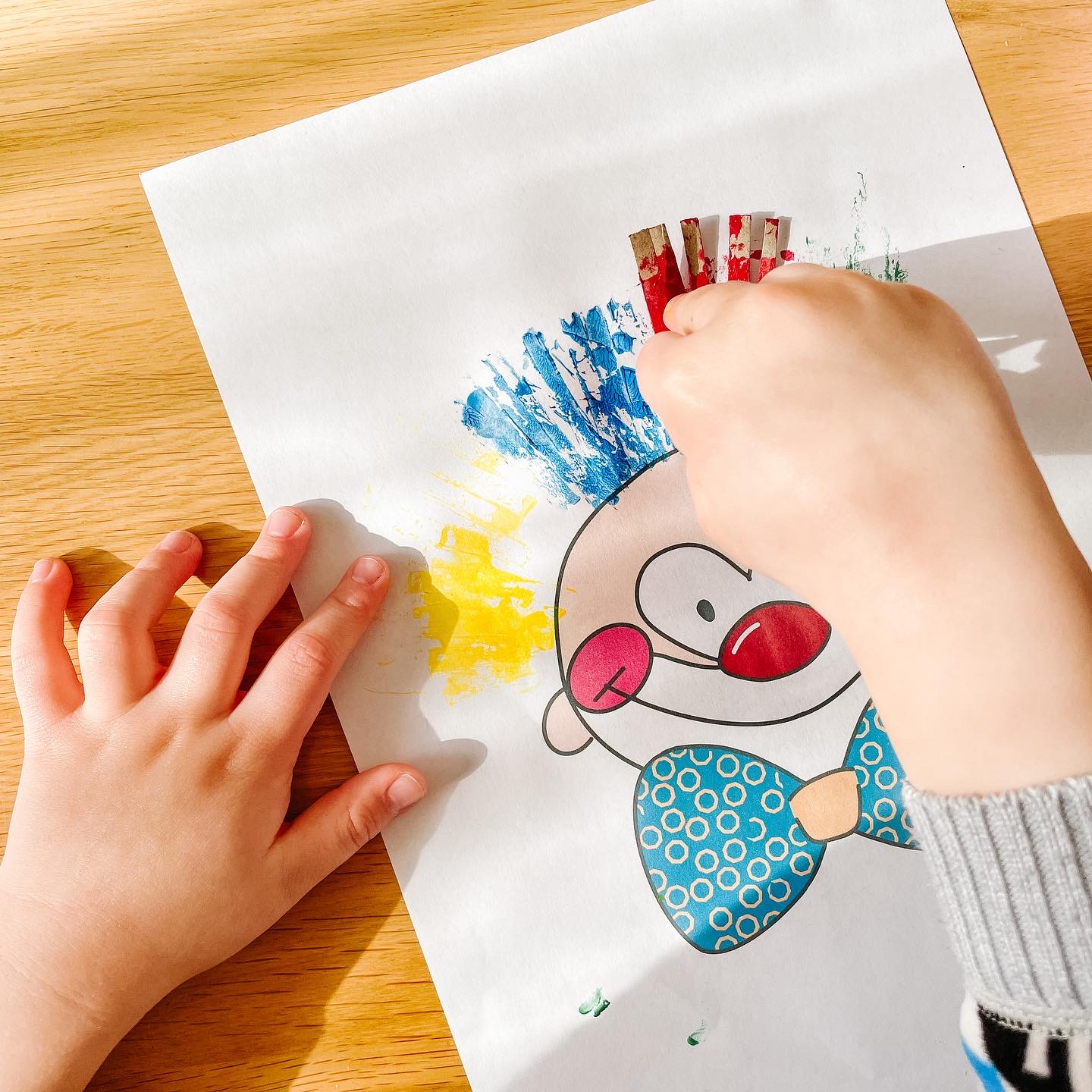 TP Roll Clown Stamp Craft